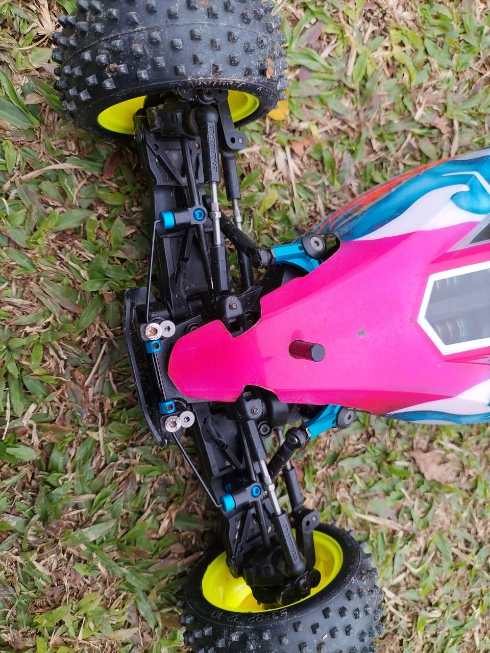 RCPRESS vid: Tamiya TD2 and TD4